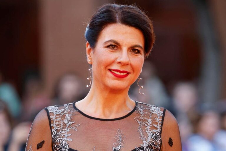 Geppi Cucciari, non solo una talentuosa artista: il retroscena sul suo ...